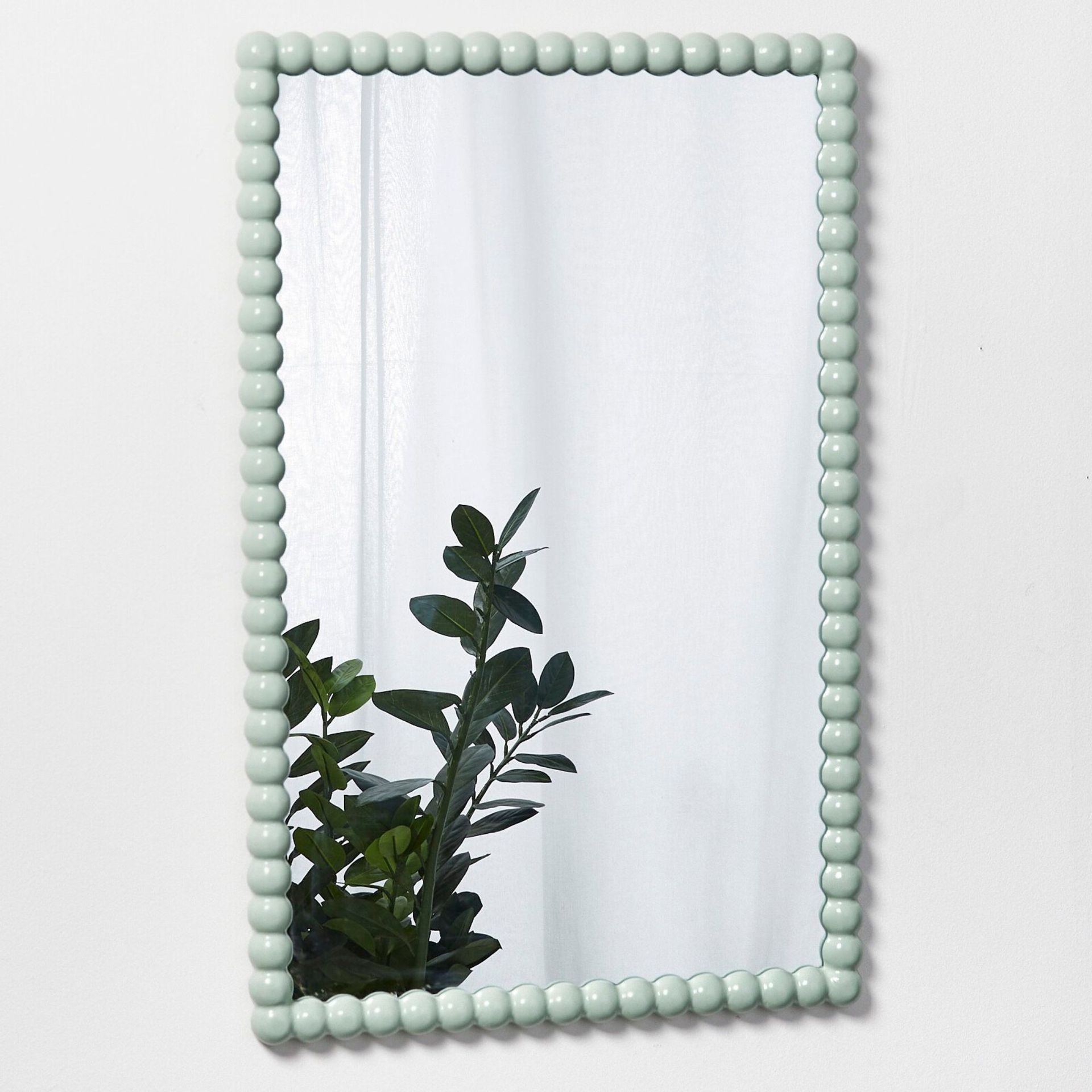 George Home's round bobbin mirror is the next 'it' home decor buy ...