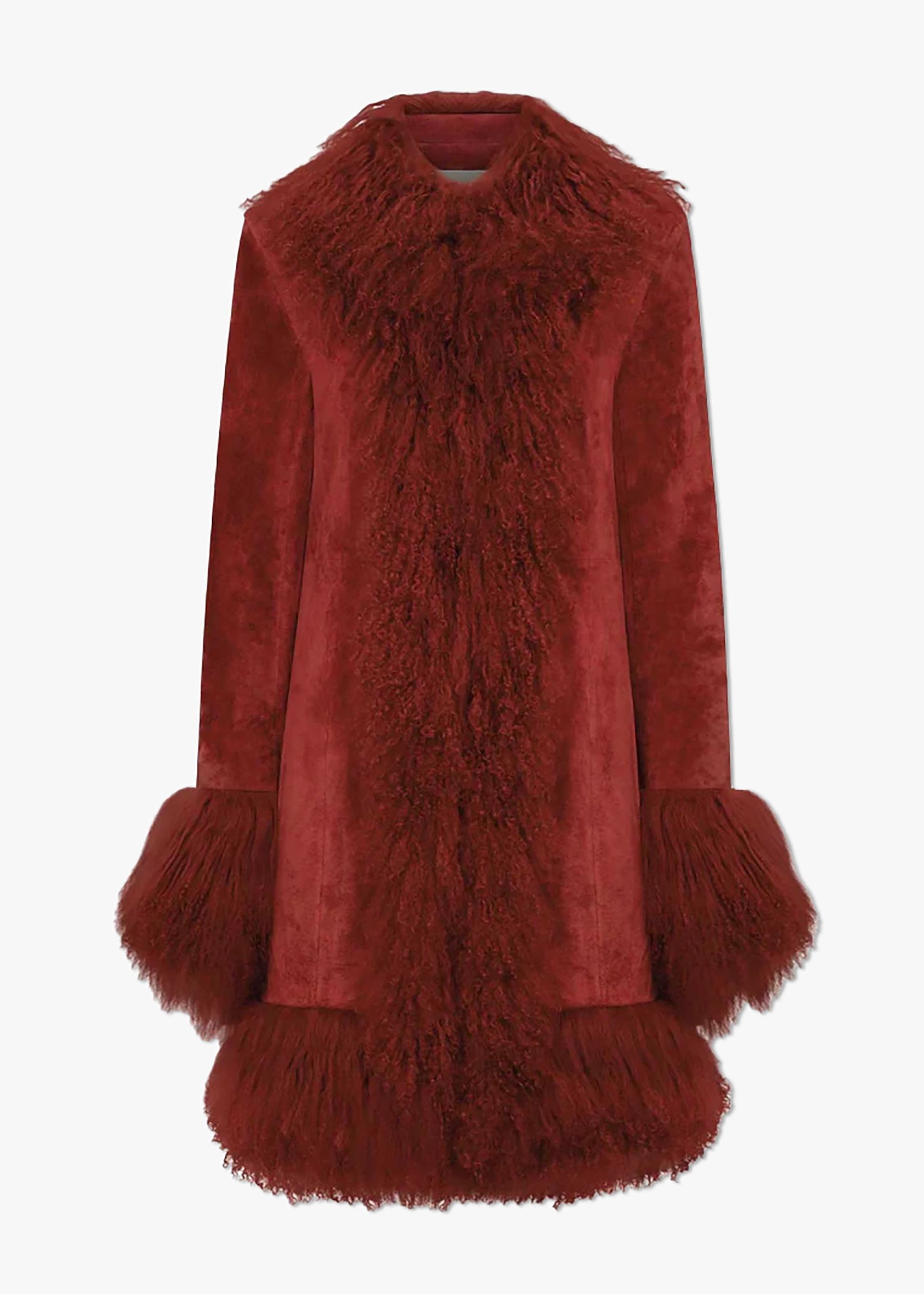 Taylor Swift Wears Red Fur Coat to Kansas City Chiefs Game | Marie Claire