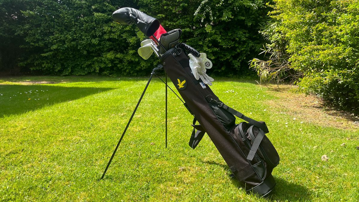 Lyle & Scott Gleneagle Stand Bag Review | Golf Monthly
