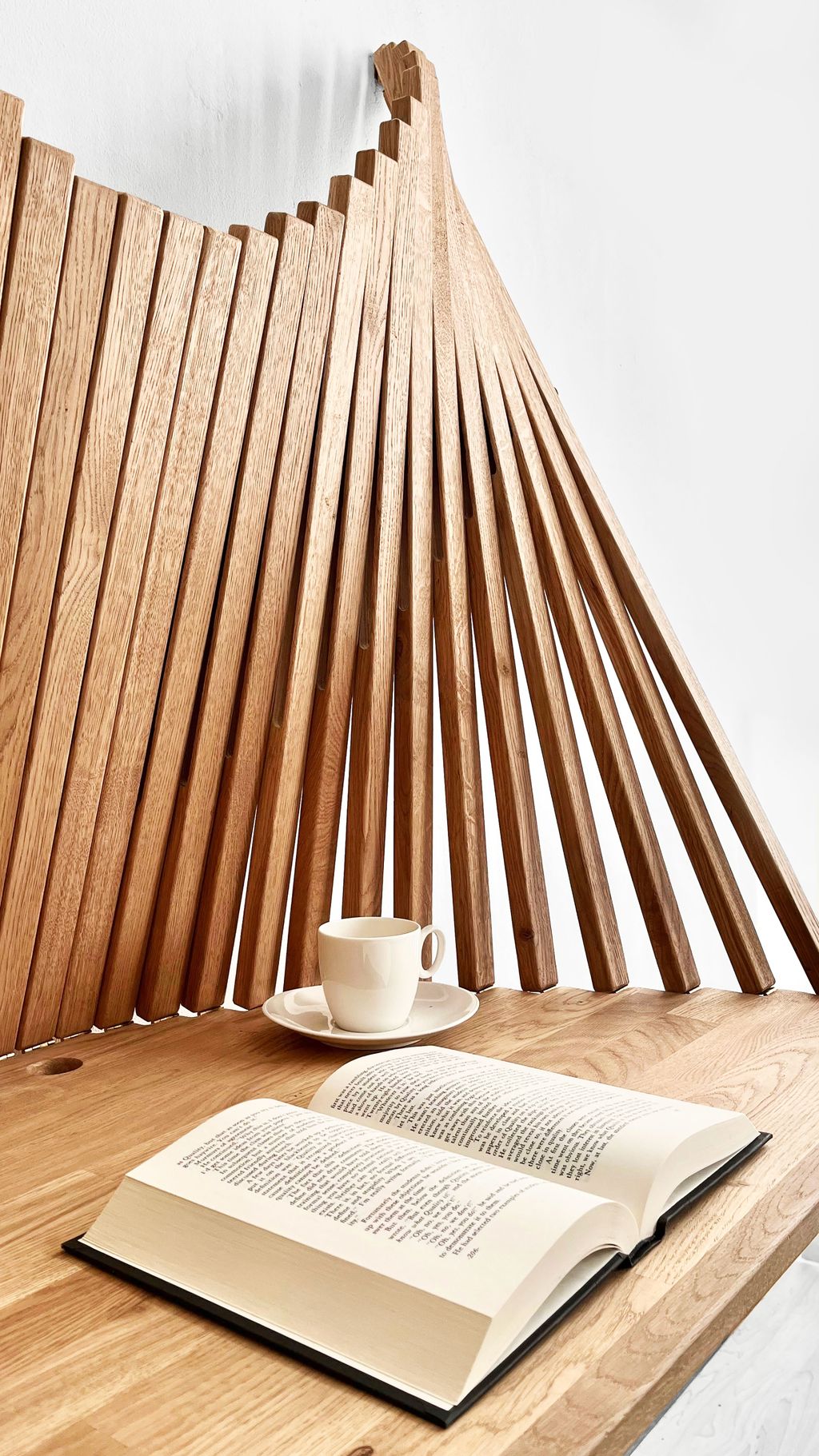 This Genius Folding Wall Desk is Going Viral | Livingetc