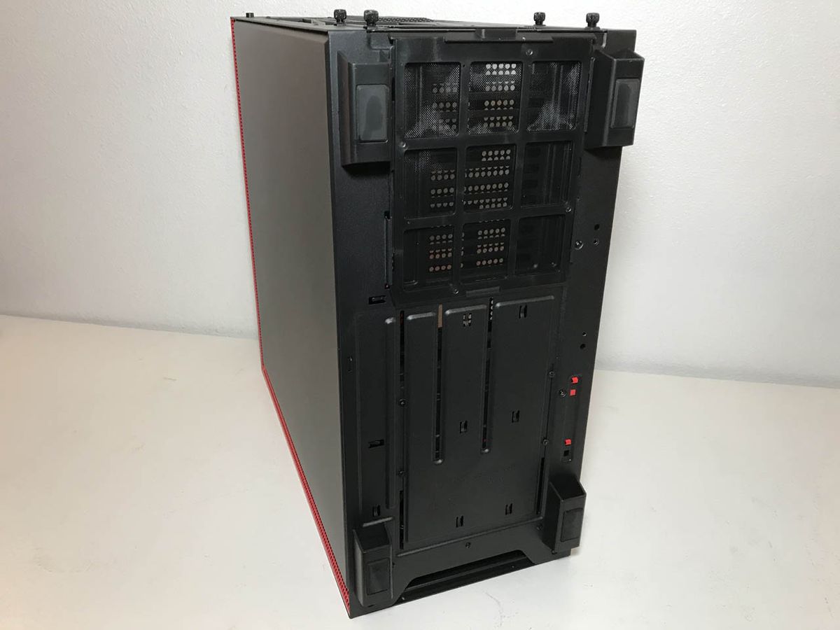 NZXT H700i Case Review - Tom's Hardware | Tom's Hardware