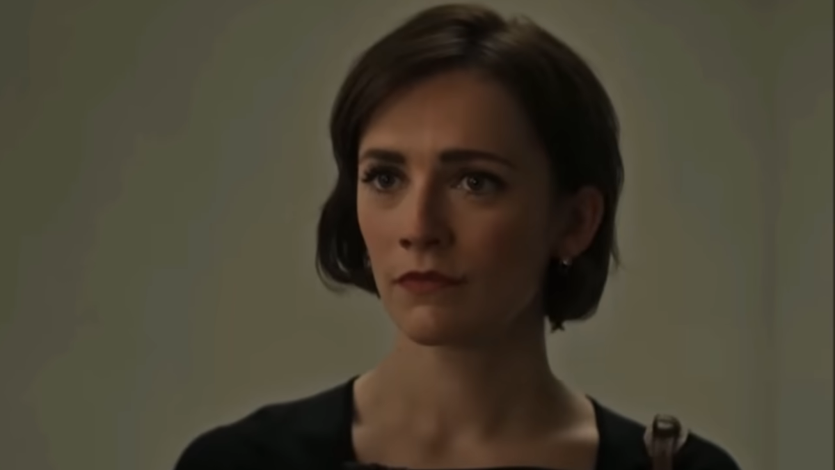 You Season 4: 7 Big Questions I Really Hope Part 2 Answers | Cinemablend