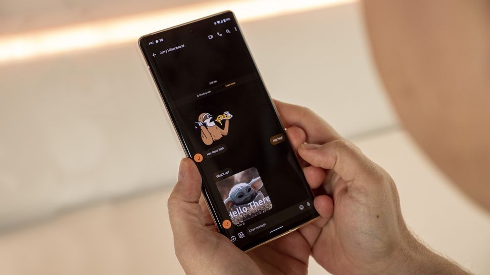 How to respond to individual messages in threads in Google Messages ...