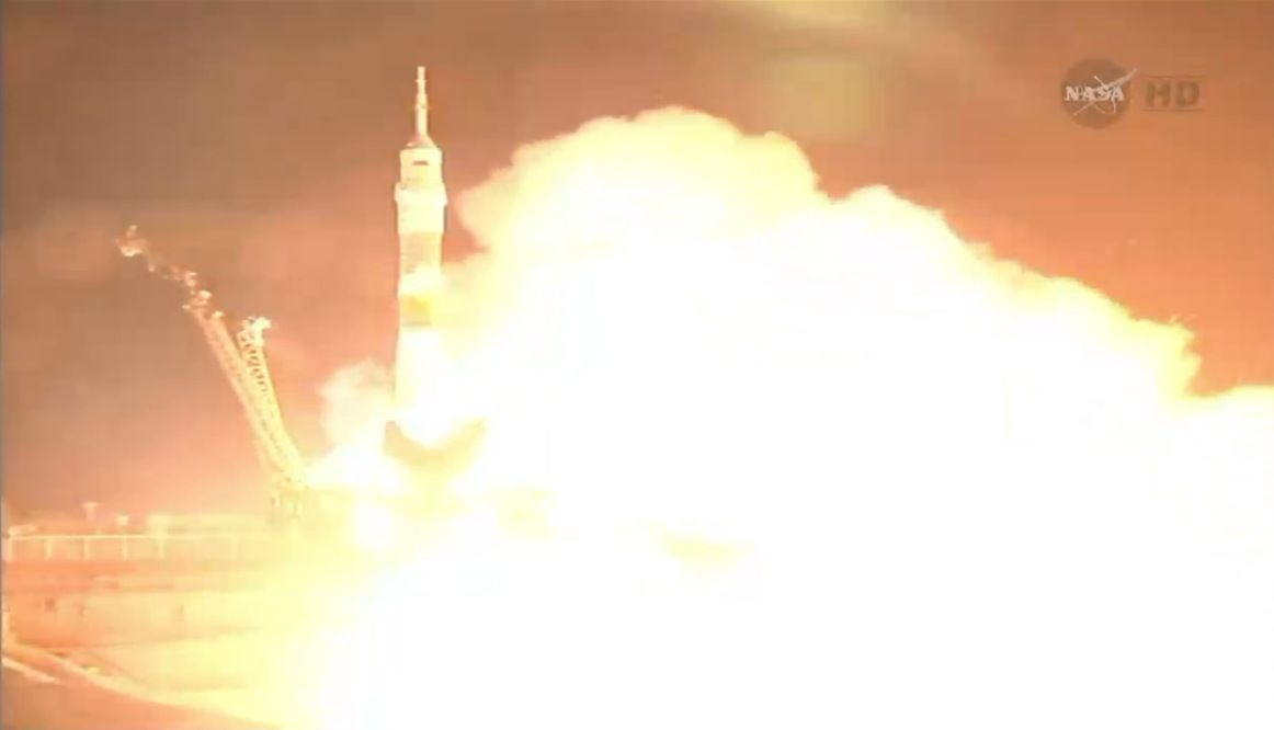 Soyuz Launch Photos: Expedition 40/41 Blasts Off to Space Station | Space