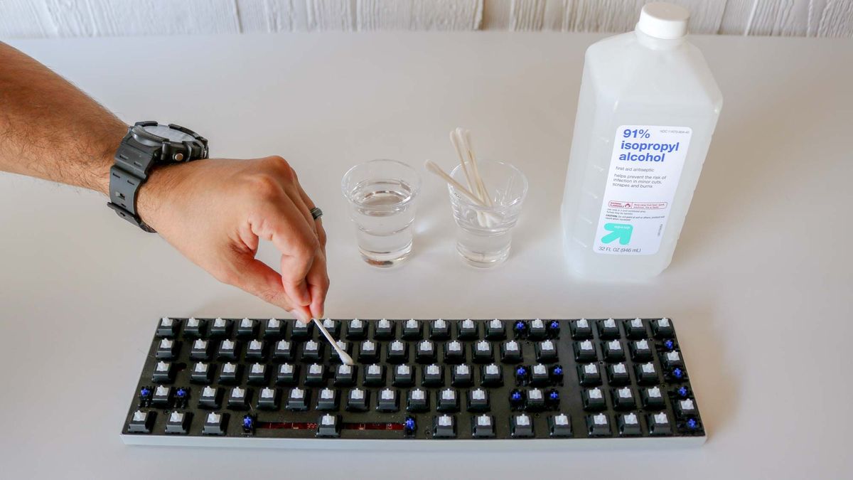 How to clean a mechanical keyboard | Tom's Guide