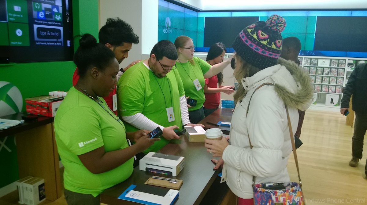 12 Days of Microsoft Store Deals: Shopping tips and first day ...