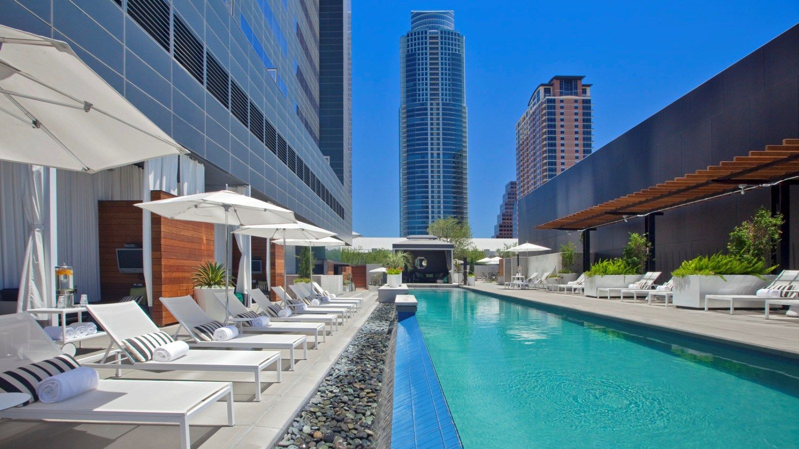 Weekend Trip Guide: Where to Stay, Eat, and Drink in Austin | Marie Claire