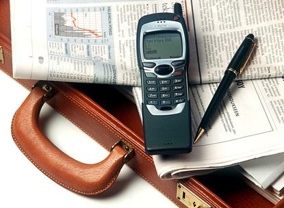 12 Things You'll Only Know If You Had A Mobile Phone In The '90s ...