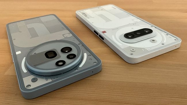 Nothing Phone 3a vs Nothing Phone 3a Pro: the minimalist design brand ...