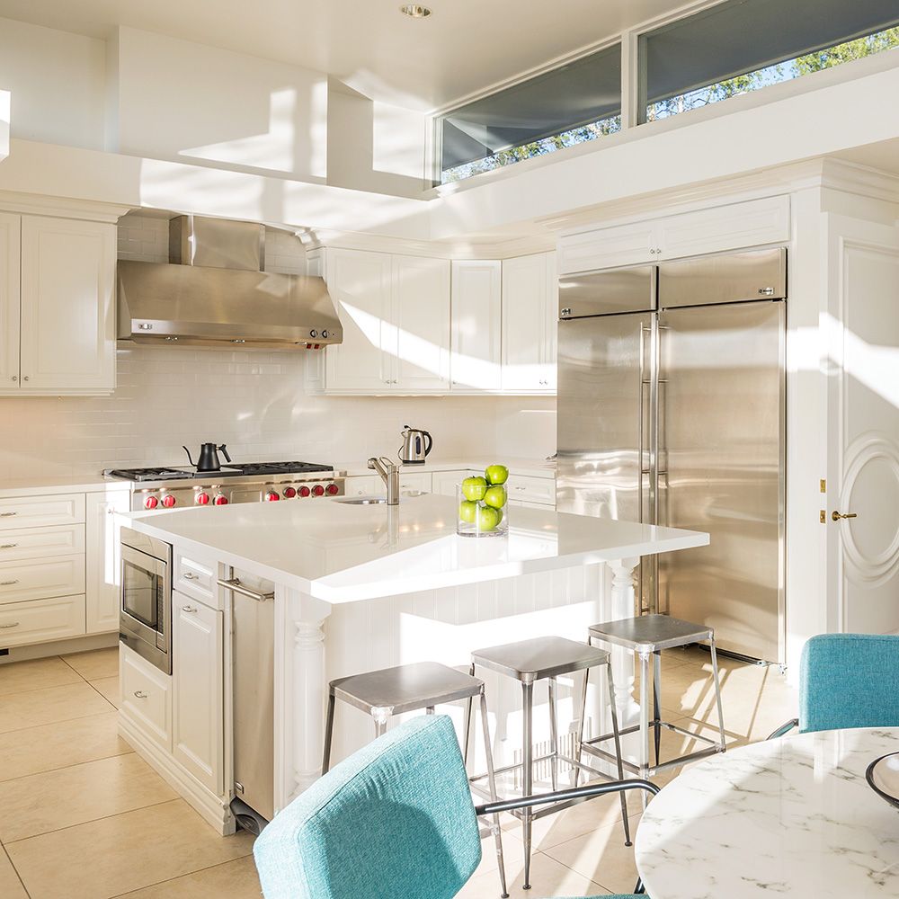 Elvis’s house is up for sale for a modest $30 million | Ideal Home