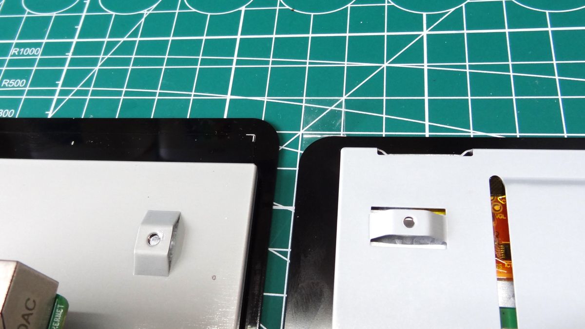 Raspberry Pi Touch Display 2 Review A Touch Of Class Toms Hardware