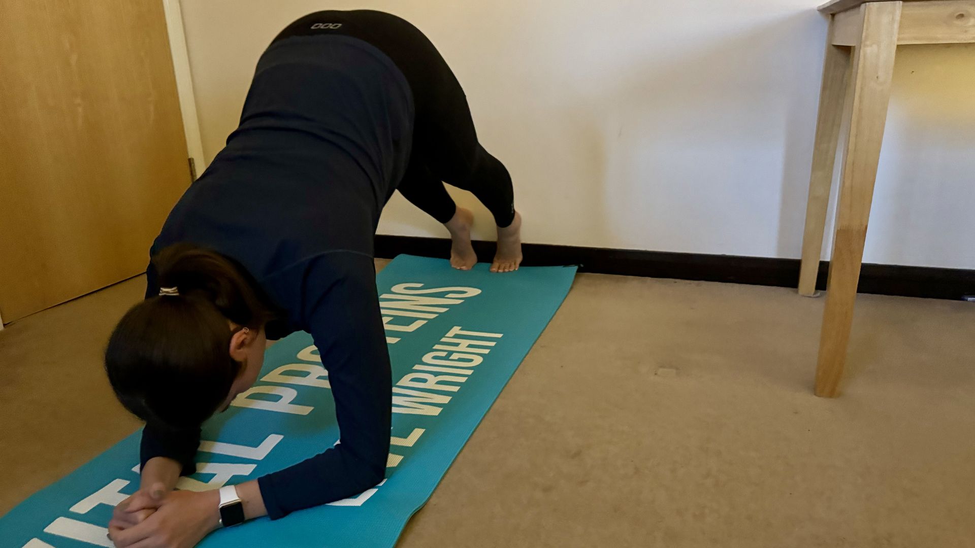 I tried doing wall Pilates for 10 days. Here’s my honest opinion, as ...