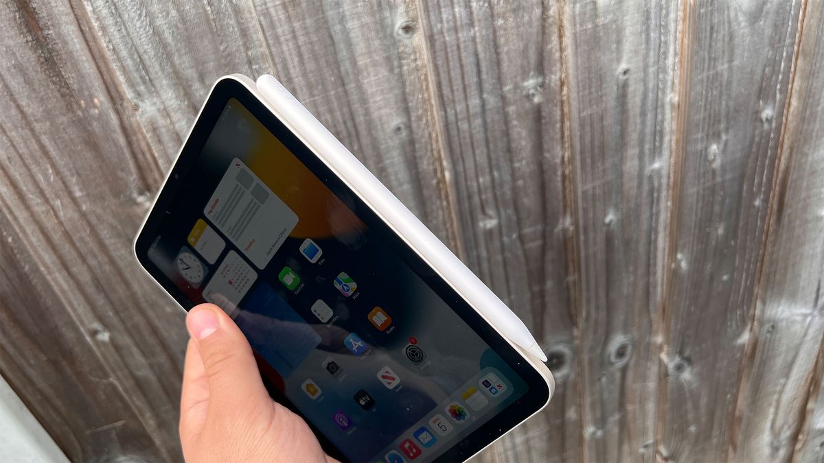 iPad Mini 2021 review: the pint-sized student tablet | Live Science