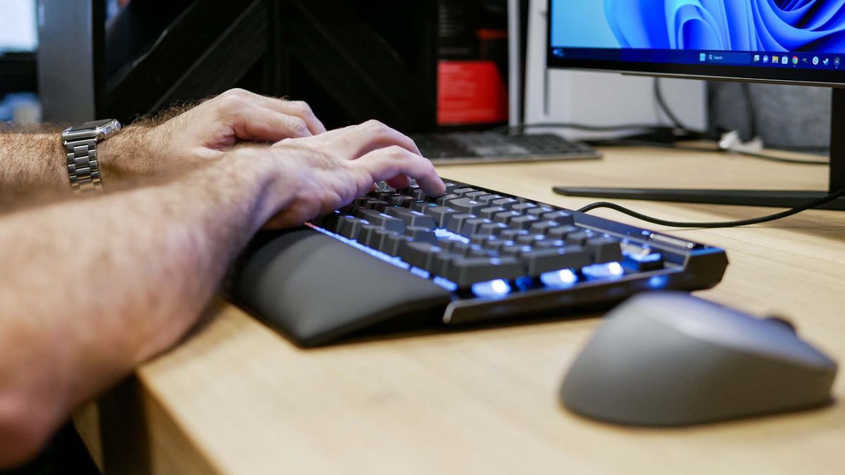 Corsair K70 Max review | Tom's Guide