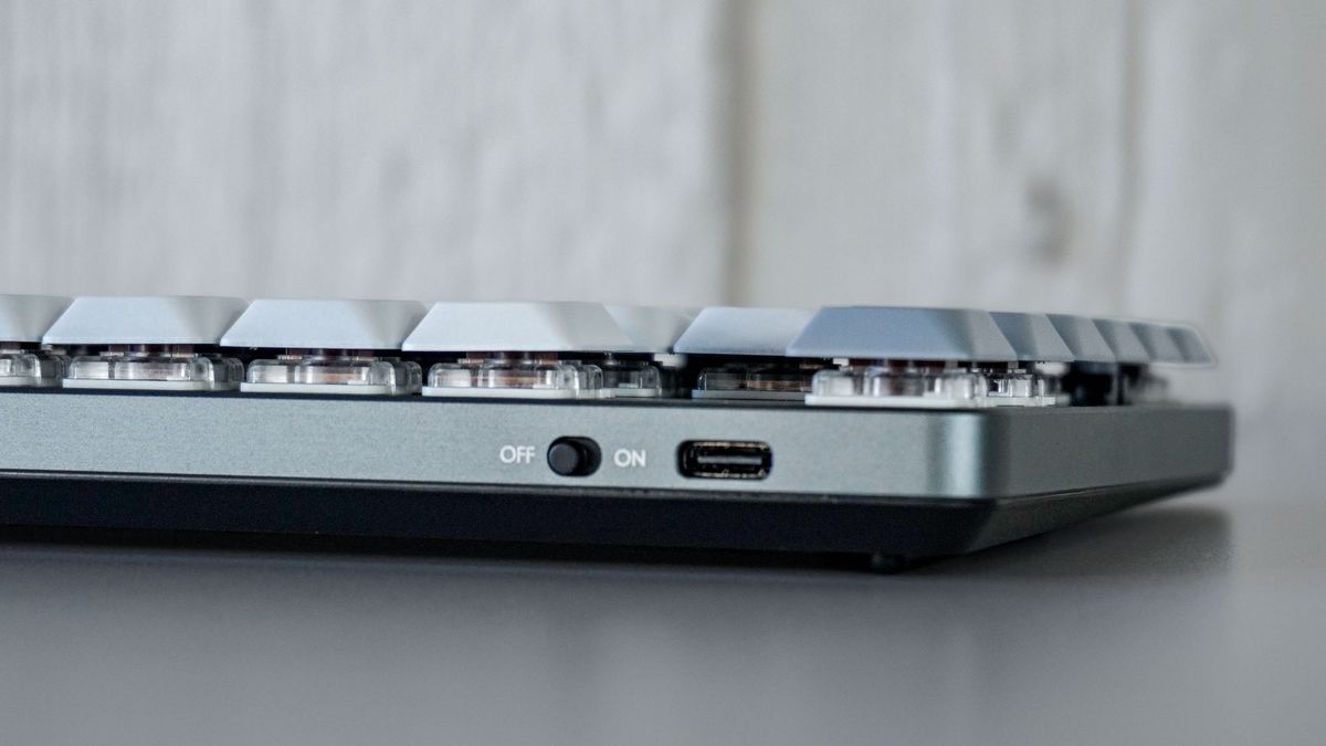 I tried this new mechanical keyboard with the Mac mini M4 — and it puts ...