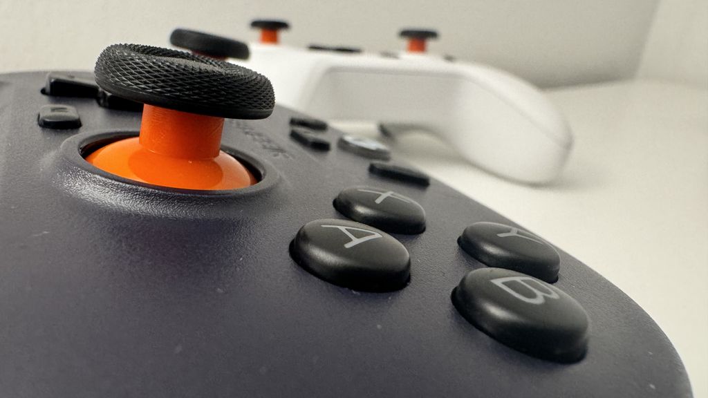GameSir Nova Lite controller review | PC Gamer