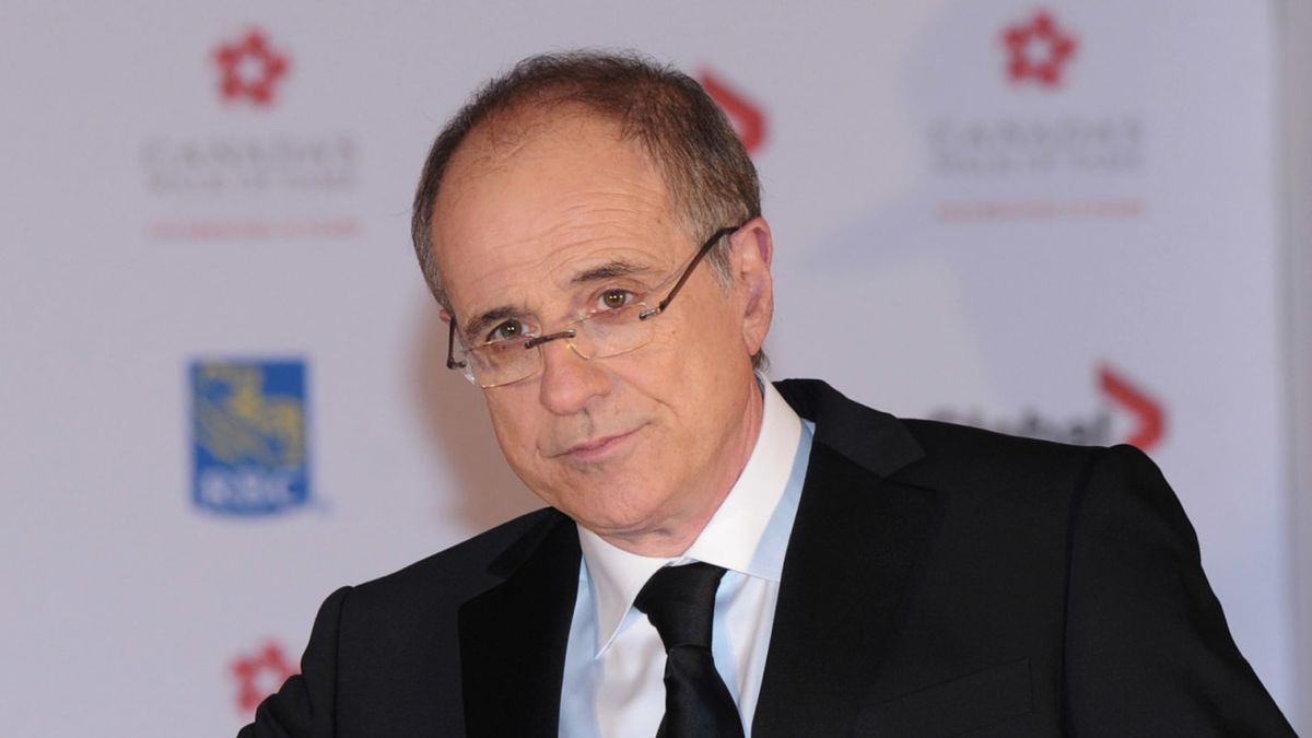 Producer Ezrin slams ‘me’ songs | Louder