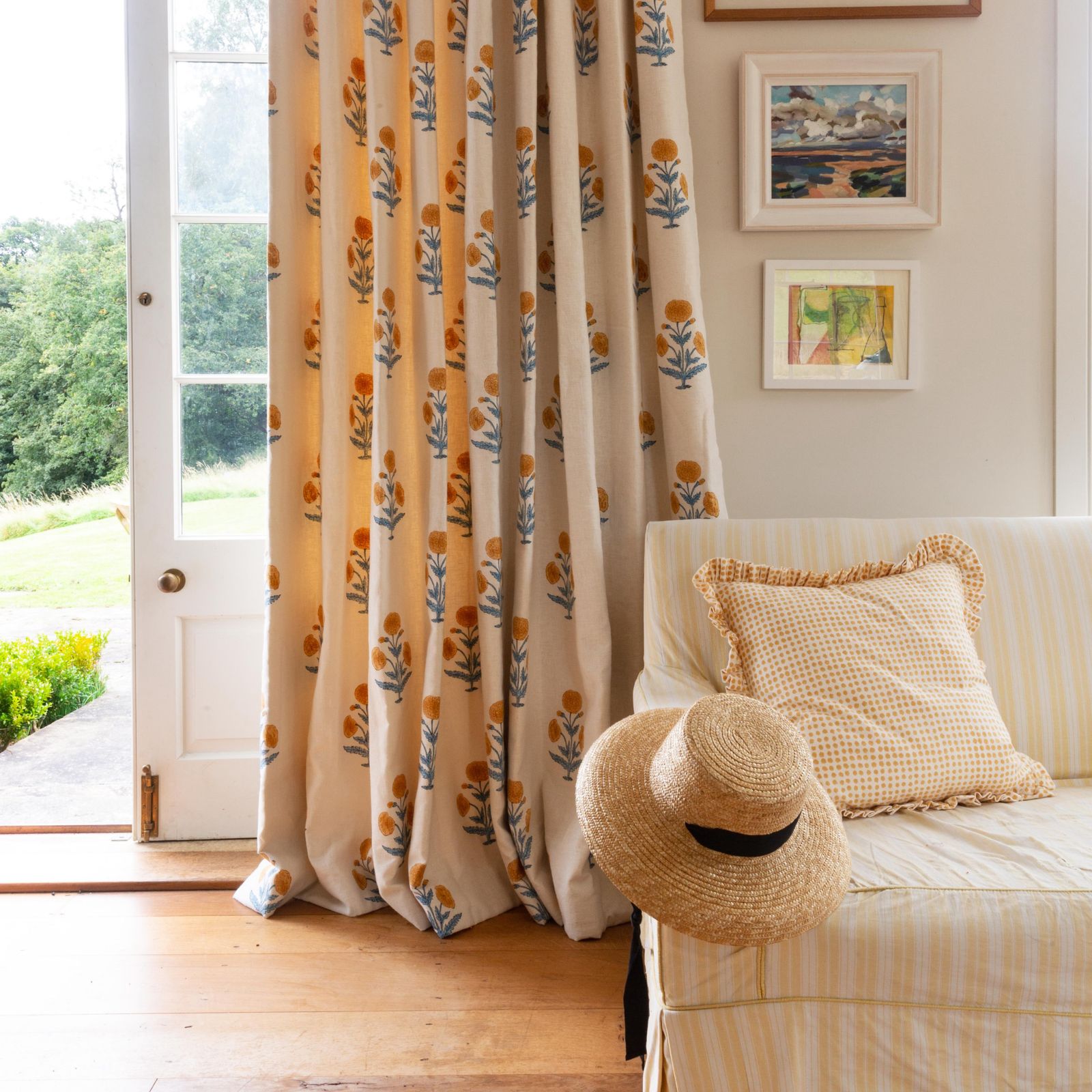 Colour ideas for cottagecore decor – 10 beautiful shades | Ideal Home