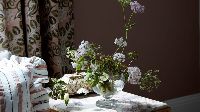 How to make DIY linen spray – 6 steps from experts | Homes and Gardens How to make DIY linen spray – 6 steps from experts | Homes and Gardens