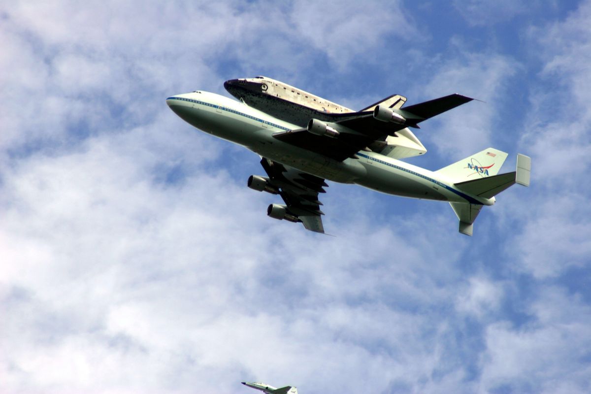 Photos: Space Shuttle Discovery's Final Voyage (to Museum): Page 2 | Space