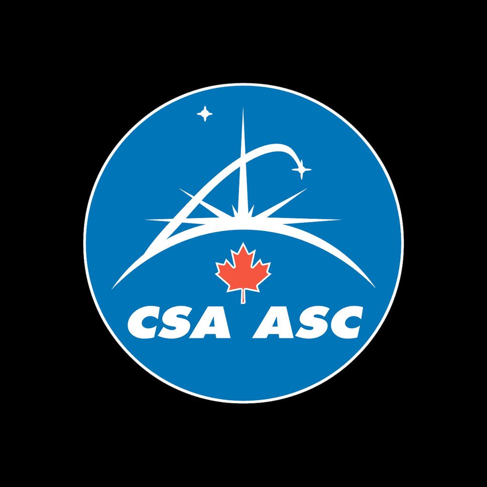 Maple leaf to the moon: Canadian Space Agency debuts new logo | Space