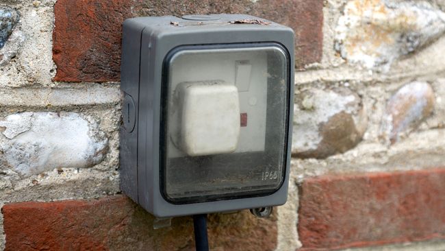 Installing an outdoor plug socket: What to know | Homebuilding