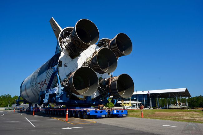 Apollo 19 Saturn V Rocket Stage Arrives at Infinity Science Center for ...