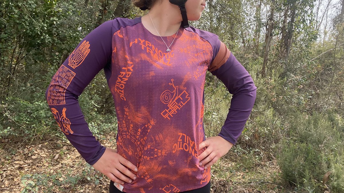 Brain Dead X Rapha Women's Trail Windblock Jersey review | Bike Perfect