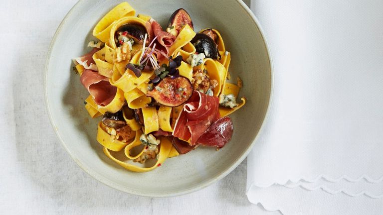 Fig, Parma ham and gorgonzola pasta | Homes and Gardens