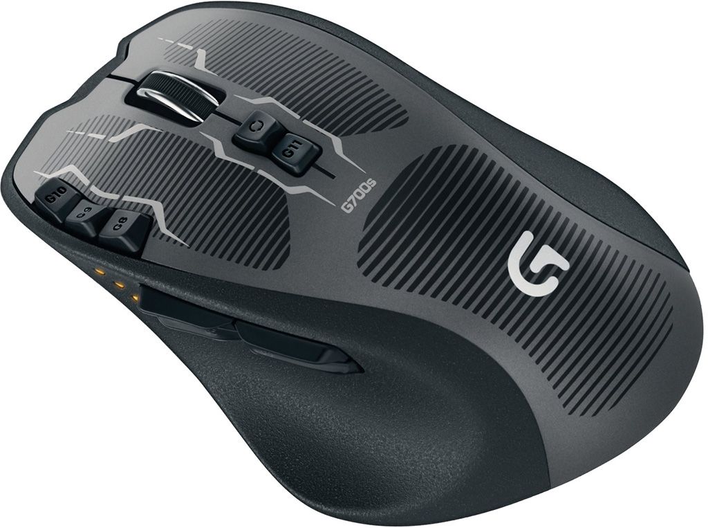 Logitech's G700s gaming mouse is on sale for $40 | PC Gamer