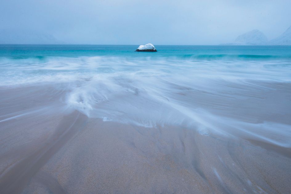 How to photograph the beach out of season for atmospheric wintry scenes ...