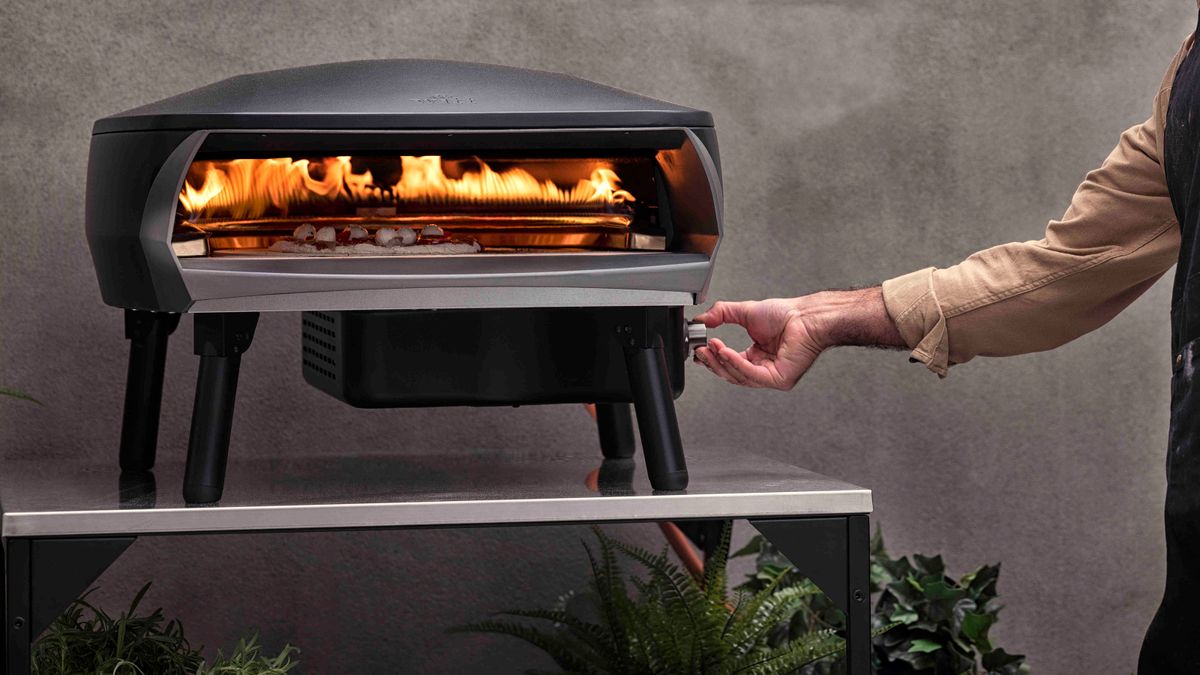 Witt Rotante pizza oven review | Ideal Home