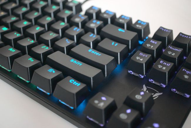 Pictek PC244A review: A good TKL mechanical keyboard doesn't need to ...