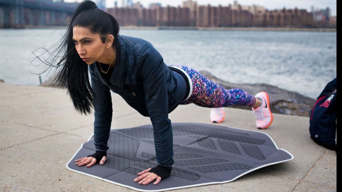 Plank exercise: How to correctly perform the move and variations to try ...