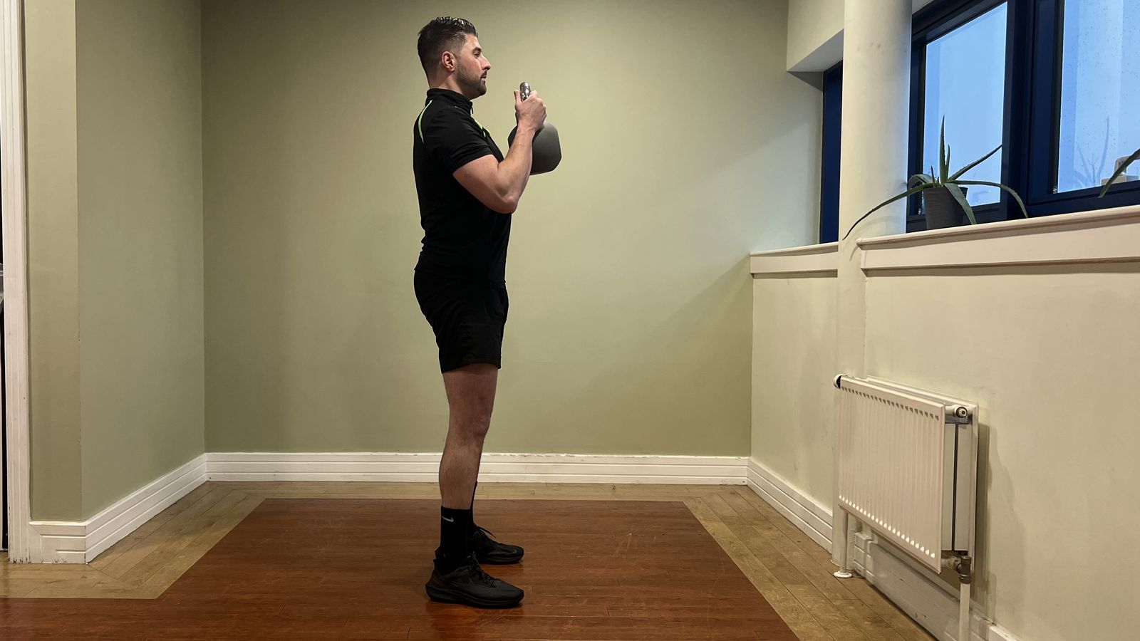 Strengthen your full body in just five moves with this trainer’s ...