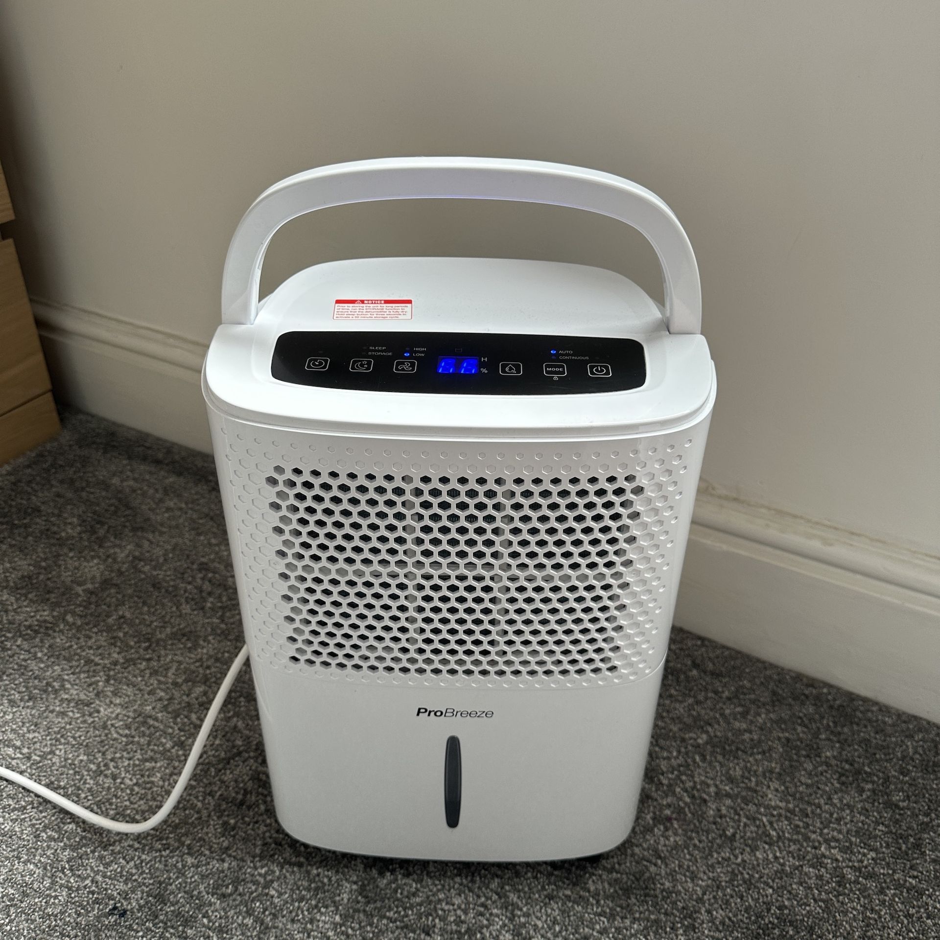 Pro Breeze 12L Low Energy Dehumidifier review | Ideal Home