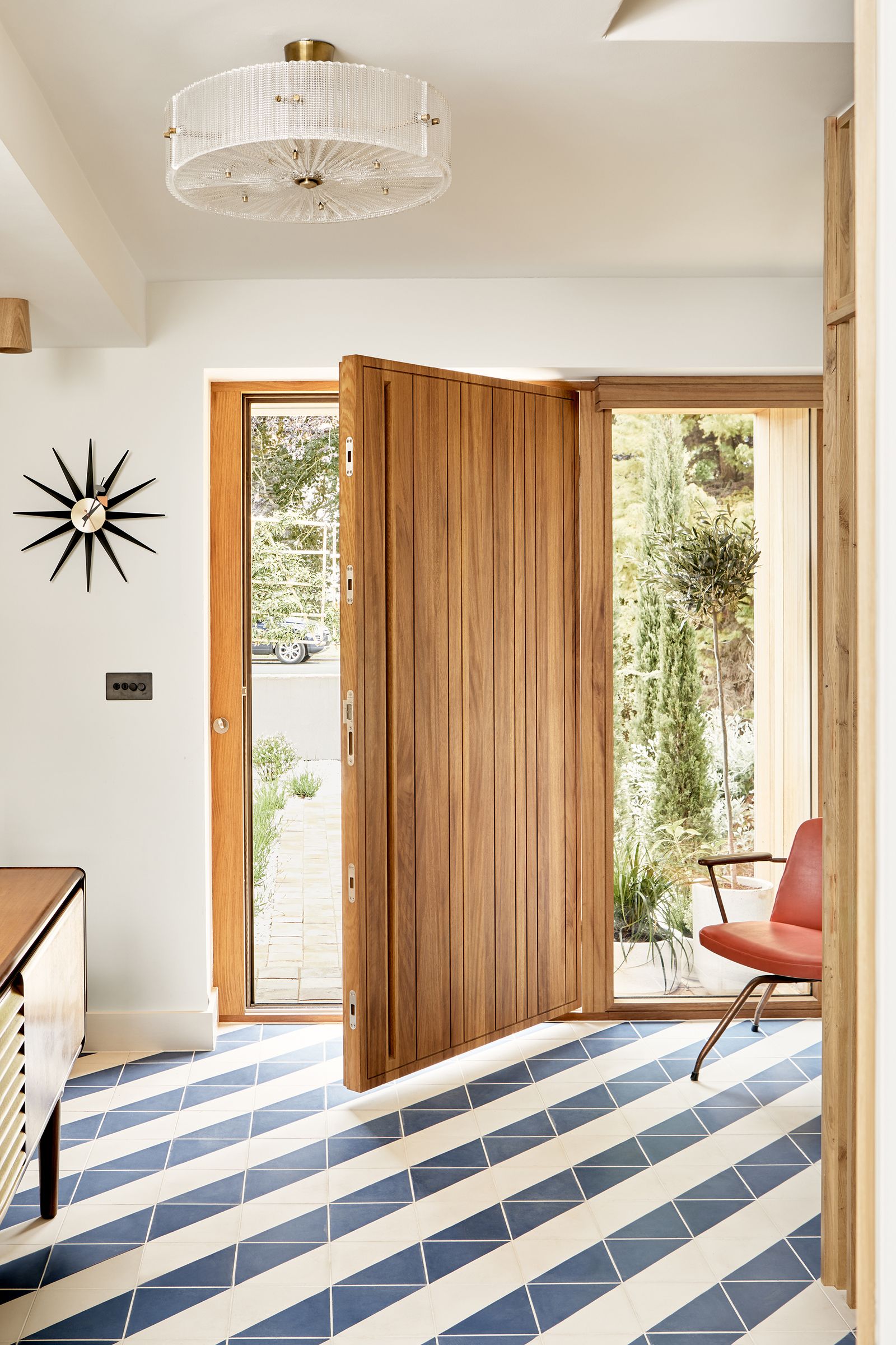 9 entryway layout mistakes and how to avoid them | Homes and Gardens