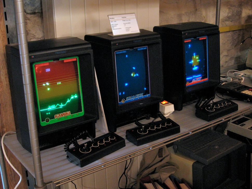 Iconic 80s Vectrex console reimagined for the modern day with OLED ...