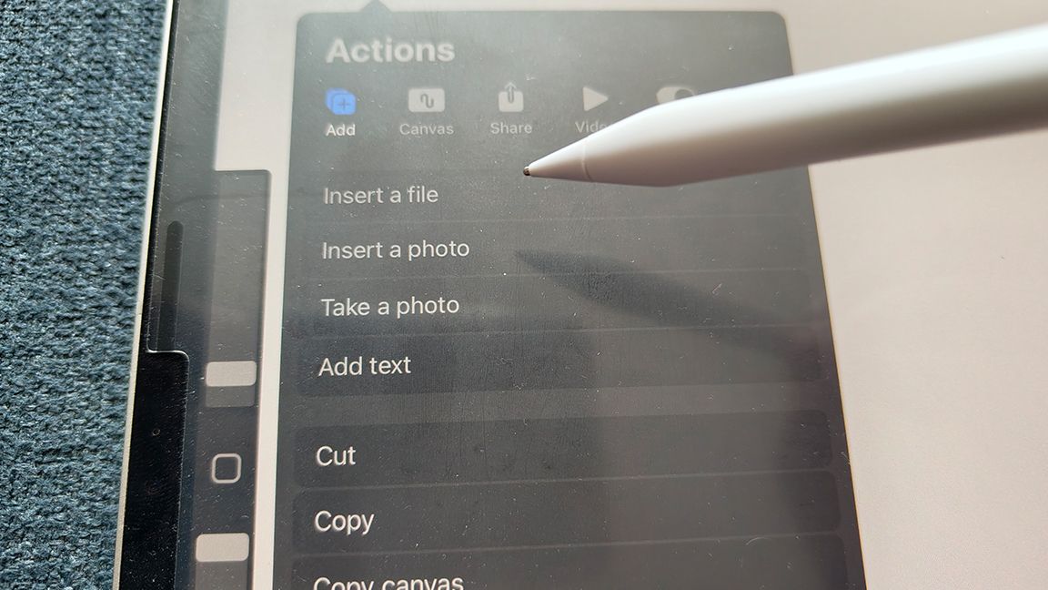 How to trace in Procreate: a simple step-by-step guide for beginners ...