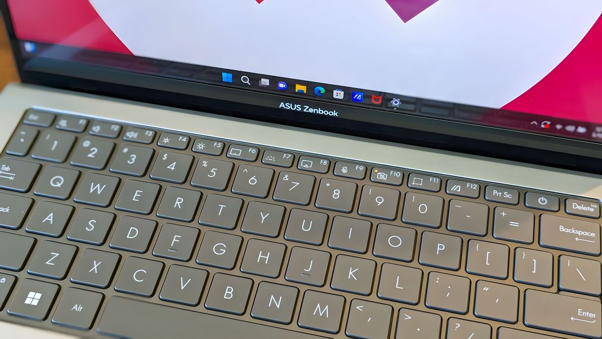 Asus Zenbook S 13 OLED 2023 (UX5304) review: Strong performance and ...