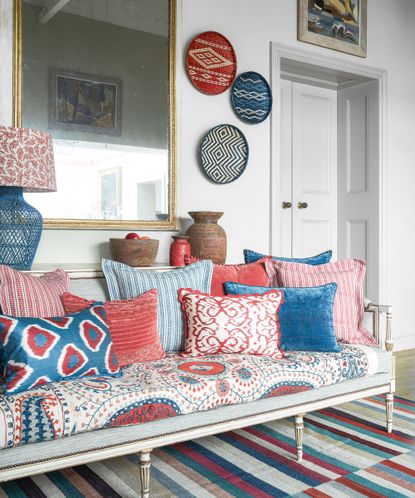 Entryway furniture ideas: 10 ways to use on-trend furniture in an ...