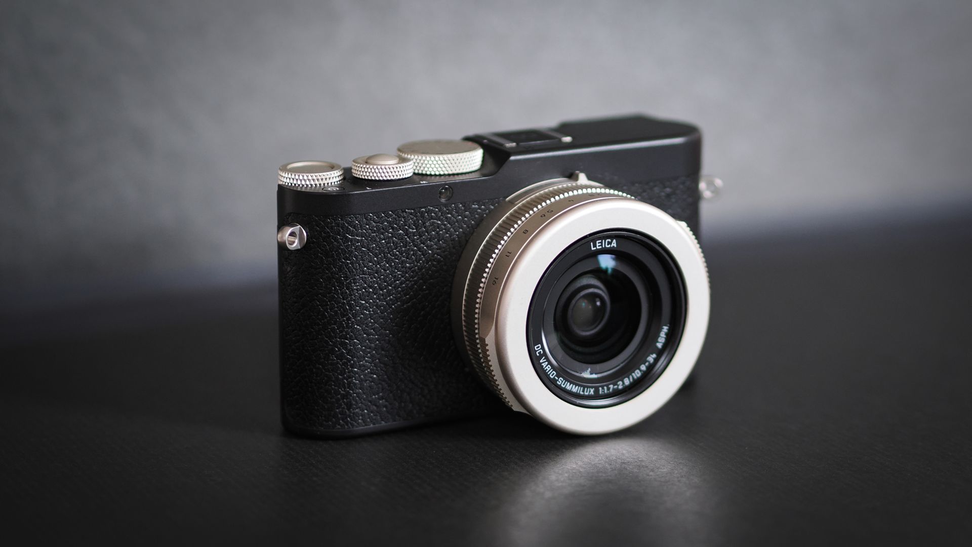 "The most beautiful camera money can buy" is now in stock! | Digital ...
