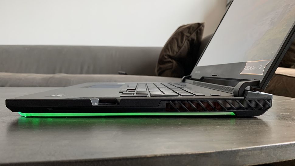 Asus ROG Strix Scar 17 G732 Review: High Performance, High Refresh ...