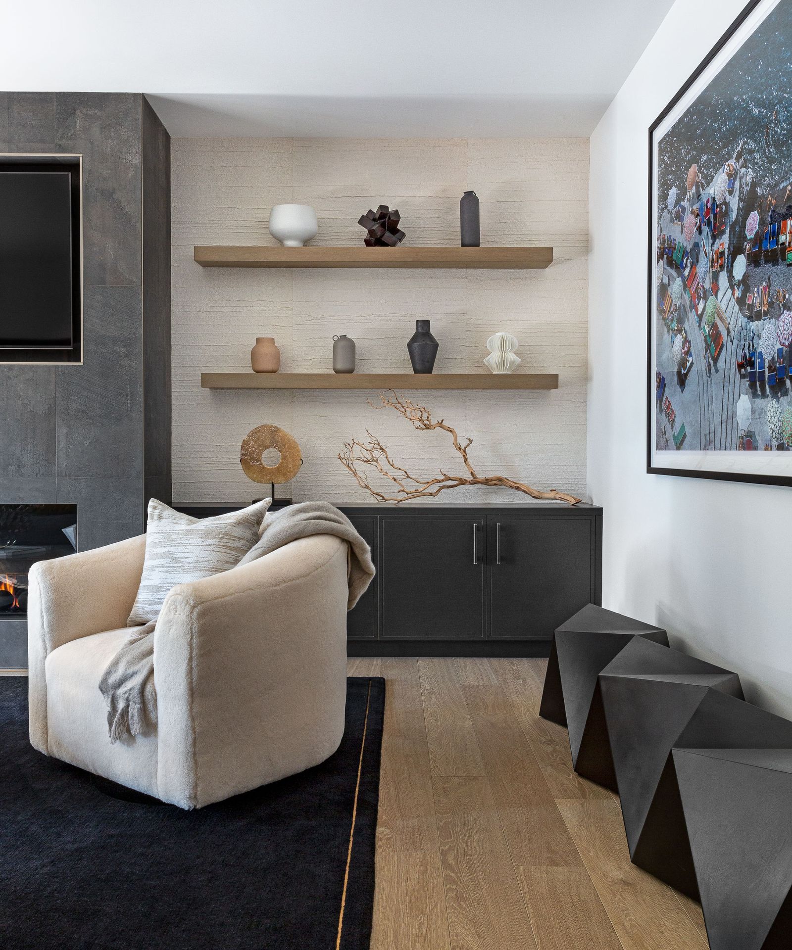 How to hang floating shelves: in 5 easy steps | Homes and Gardens