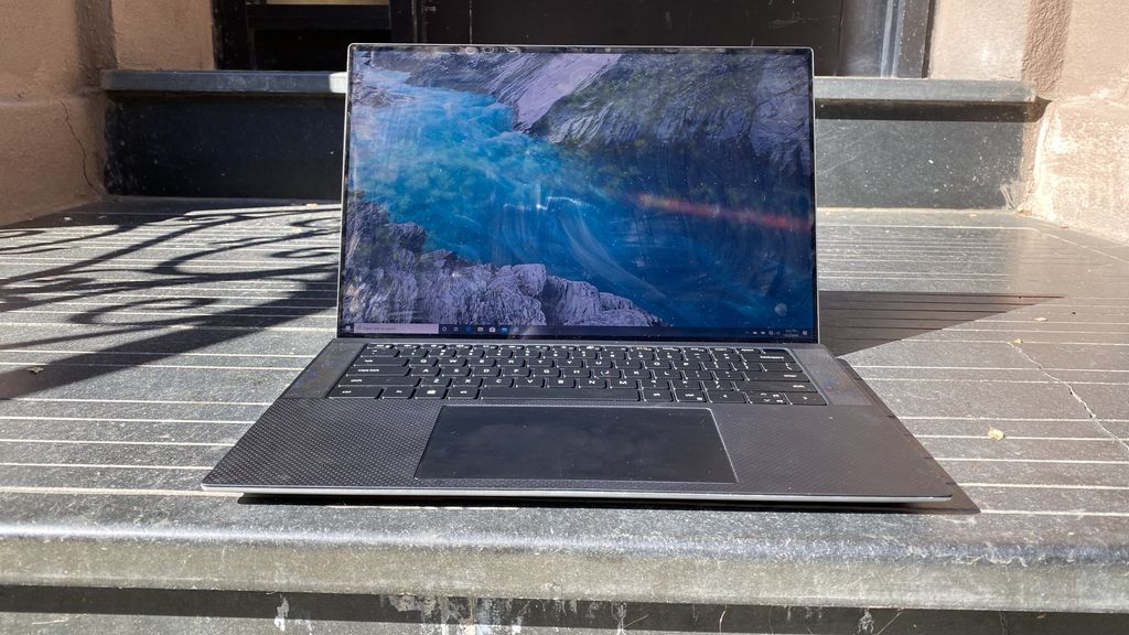 Dell XPS 15 (9500) Review: Professional Glow-up | Tom's Hardware
