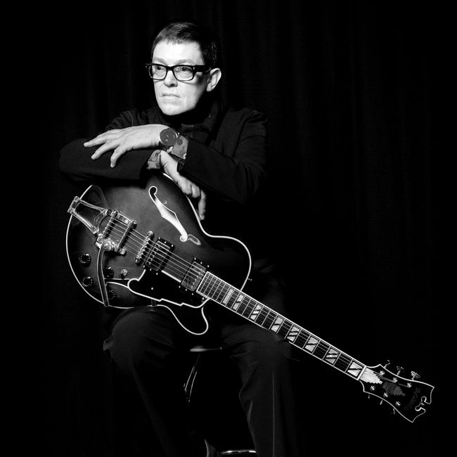 Bill Nelson has 80 guitars, but ditched amps a long time ago | Guitar World