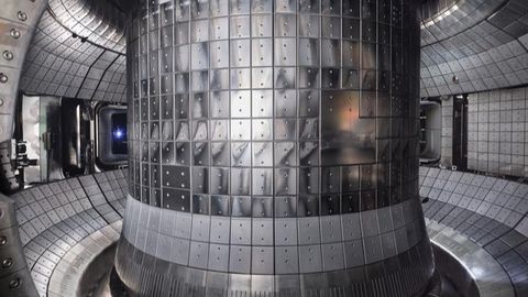 Nuclear fusion reactor in South Korea runs at 100 million degrees C for ...
