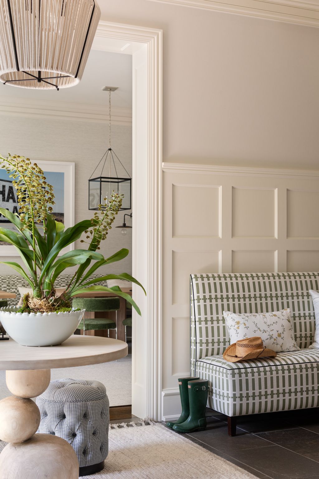 7 'Unhappy' Colors That Experts Would Never Paint Walls | Livingetc