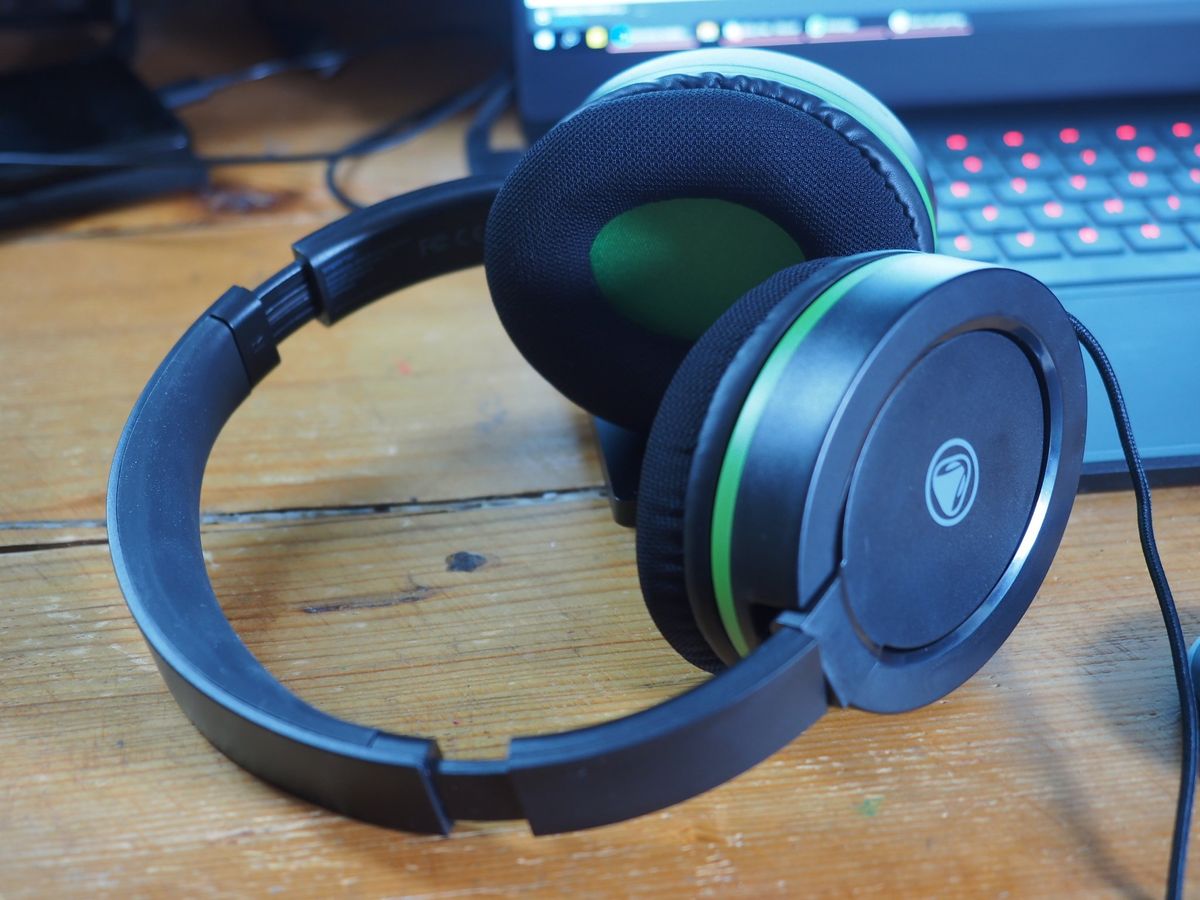 Snakebyte Head:Set X Pro review: When mic echoes stop play | Windows ...