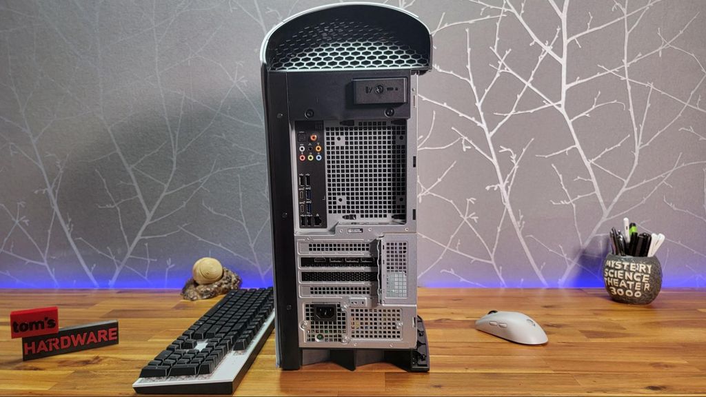 Alienware Aurora R13 Review: Alder Lake Alien | Tom's Hardware
